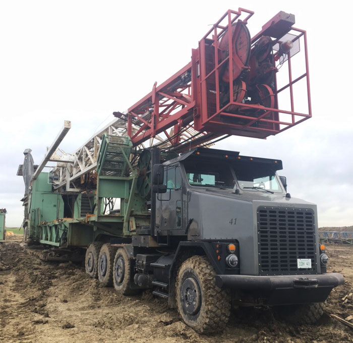 Oilfield Hauling & Rig Transportation | Integrity Oilfield Hauling | B ...